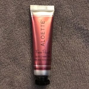 aloette | Makeup | Aloette Face Paint Nwt | Poshmark